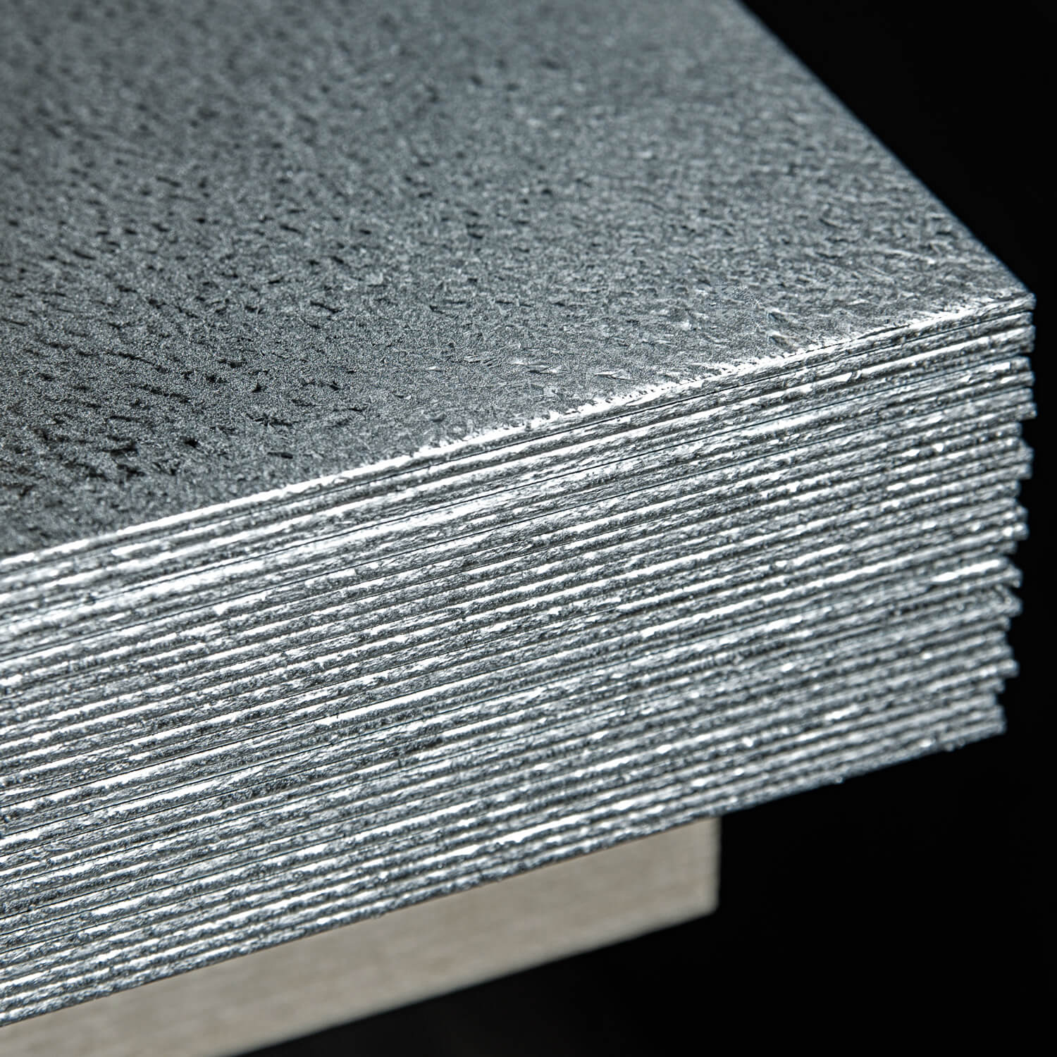 Varmförzinkad plåt DX51D+Z275 MA-C 2500x1250x3 mm | BE Group